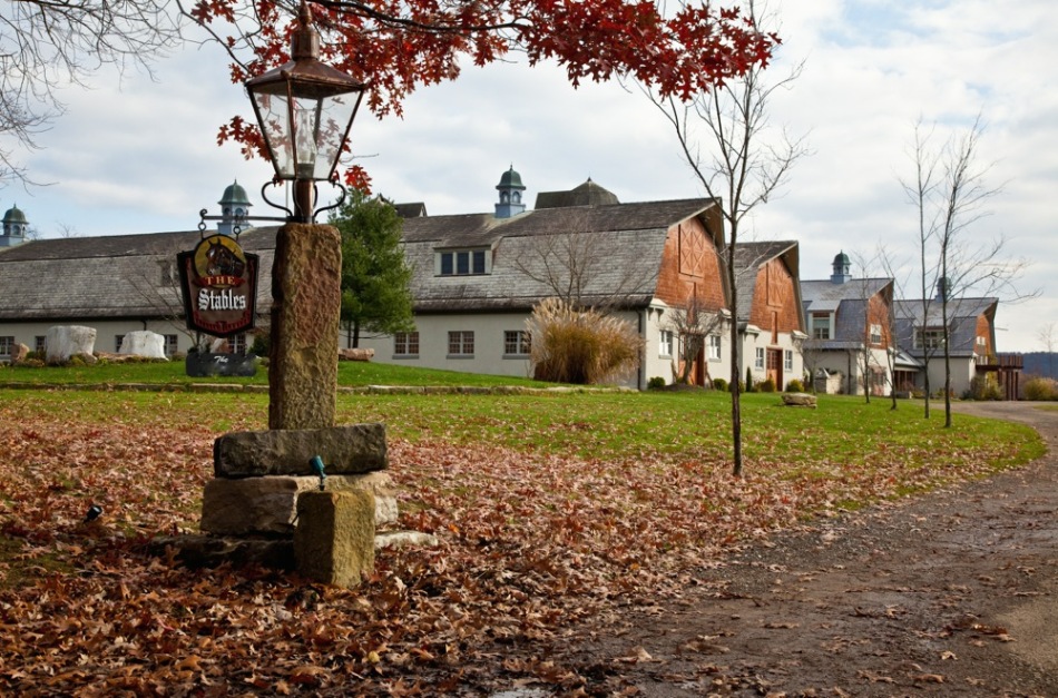 RiverStone Estate – Allegheny RiverStone Center for the Arts